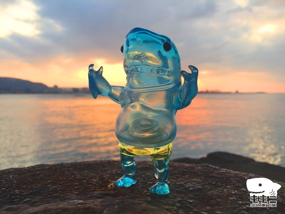 KING OF TOY. 2017 Sofubi Momoco Studio WF Shark Boy