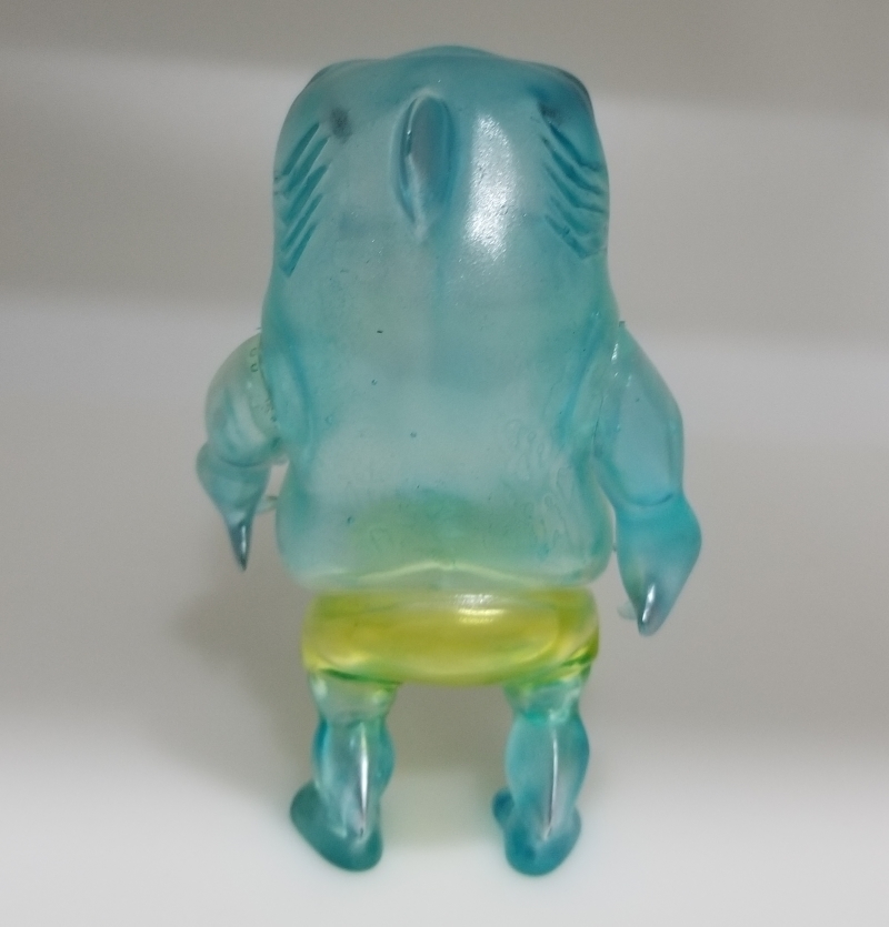 KING OF TOY. 2017 Sofubi Momoco Studio WF Shark Boy
